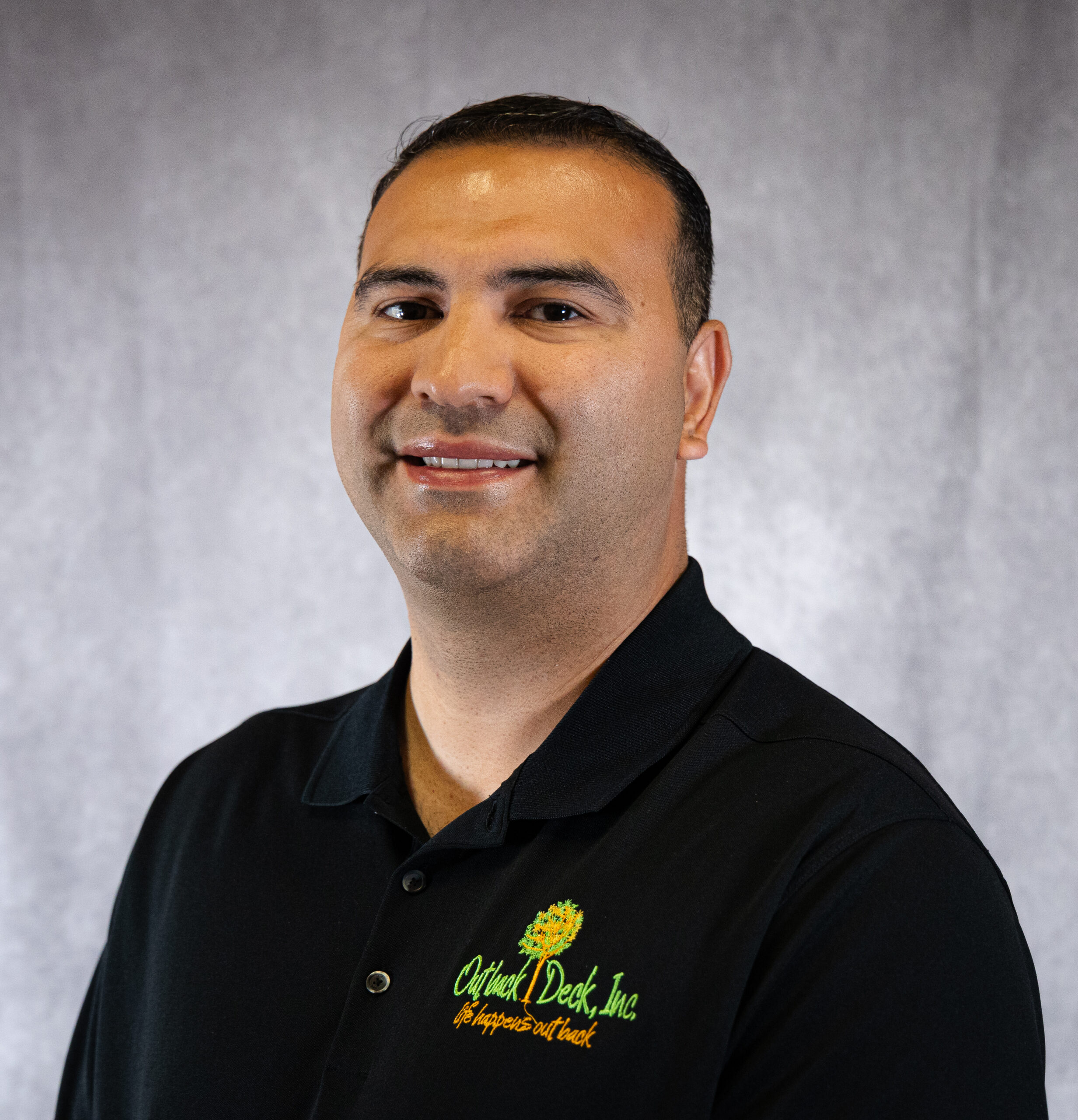 Frank Leiva - Outback Deck